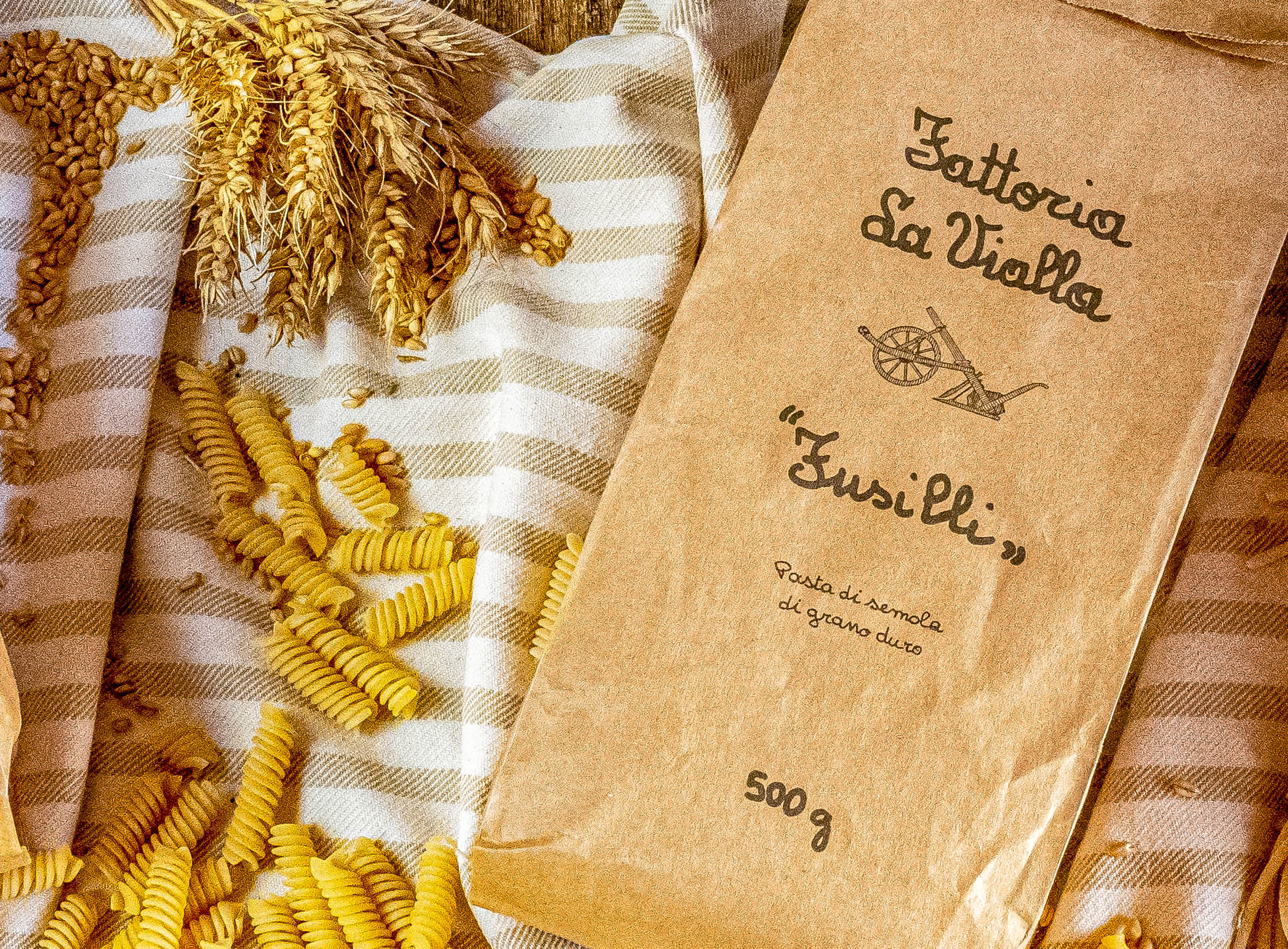 Fusilli (Karton mit 6 Säckchen zu 500 g) | Fattoria La Vialla